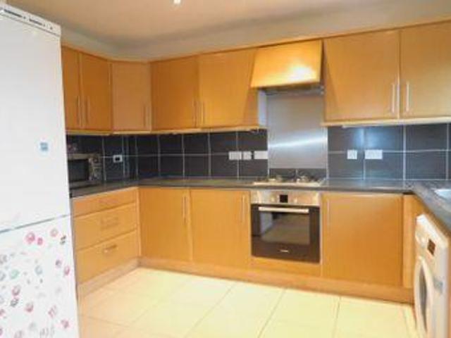 4 Bedrooms for rent in Tregenna Avenue, Harrow HA2