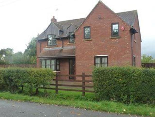 4 Bedrooms for rent in Wadborough Road, Littleworth, Worcester WR5