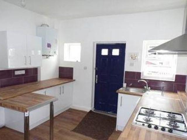 4 Bedrooms for rent in Waterloo Promenade, Nottingham NG7