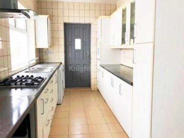 4 Bedrooms for rent in Watford Way, London NW4