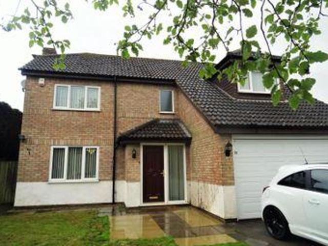 4 Bedrooms for rent in Wentworth Drive, Bedford MK41