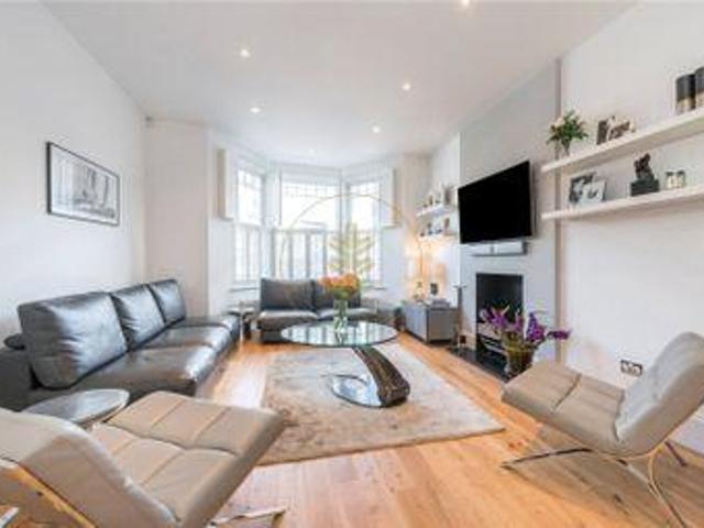 4 Bedrooms for rent in Westbere Road, London NW2