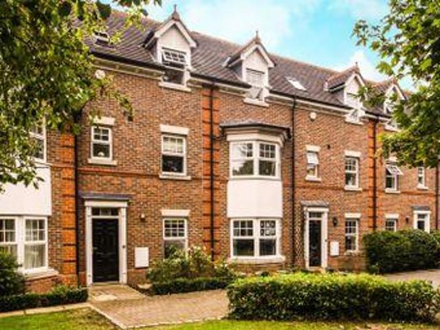 4 Bedrooms for rent in Worple Road, Wimbledon SW19