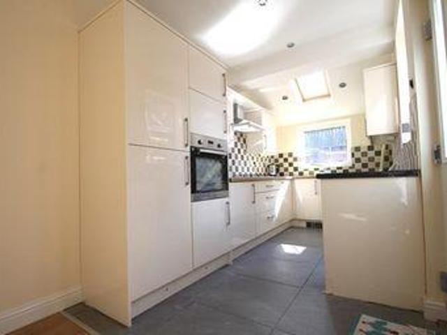 4 Bedrooms for rent in 377 Middlewood Road, Hillsborough, Sheffield S6