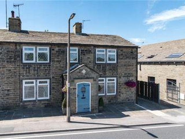 4 Bedrooms for sale in Main Street, Wilsden, Bradford, West Yorkshire BD15