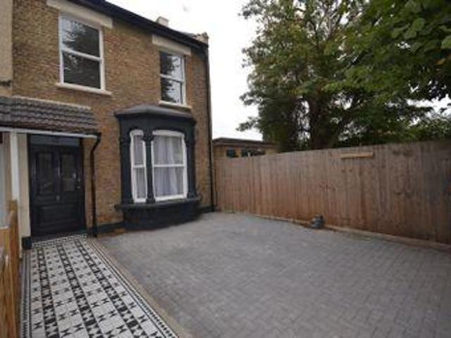 4 Bedrooms for sale in Northcote Road, London E17