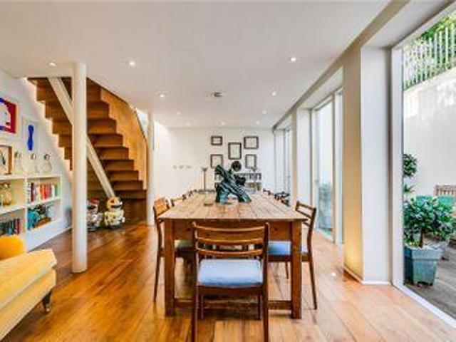 4 Bedrooms for sale in Avalon Road, London SW6