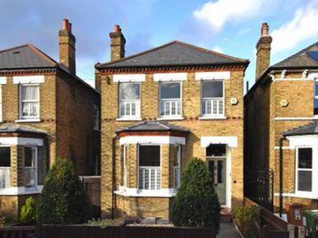 4 Bedrooms for sale in Allenby Road, London SE23