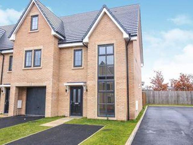 4 Bedrooms for sale in Bennett Street, Hyde SK14