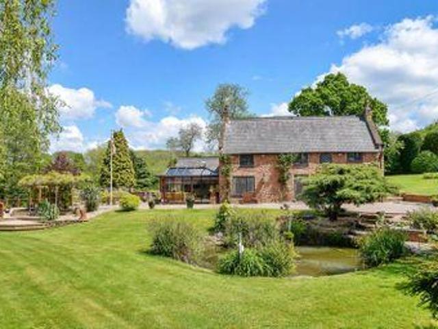 4 Bedrooms for sale in Church Road, Greasley, Nottingham NG16