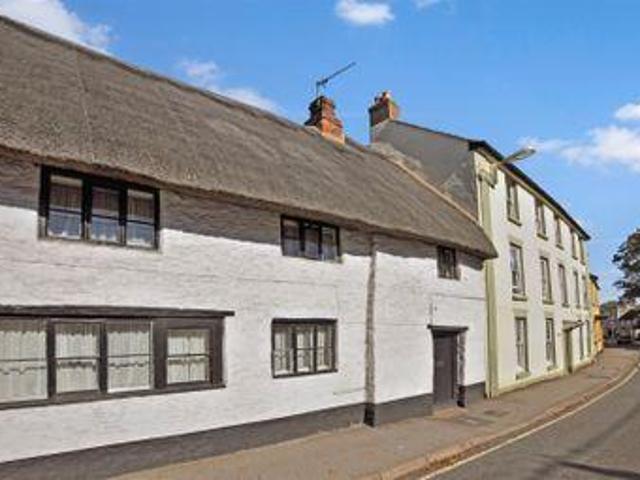 4 Bedrooms for sale in Church Street, Bicester OX26