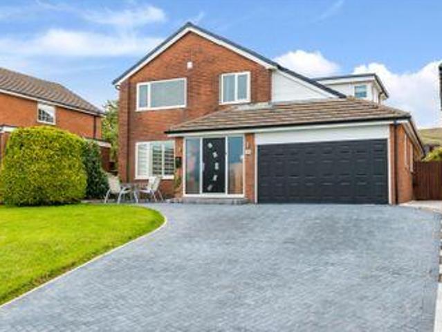 4 Bedrooms for sale in Cox Green Close, Egerton, Bolton BL7