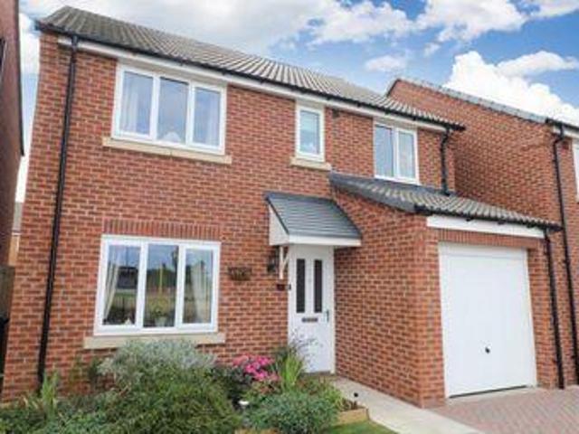 4 Bedrooms for sale in Crucible Close, North Hykeham, Lincoln LN6