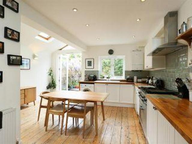 4 Bedrooms for sale in Derby Road, St Andrews, Bristol BS7