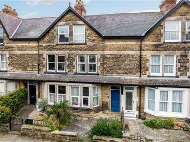 4 Bedrooms for sale in Dragon Avenue, Harrogate, North Yorkshire HG1