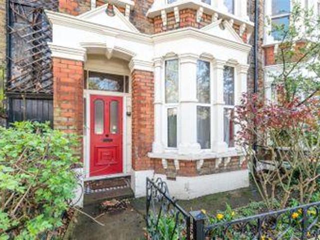 4 Bedrooms for sale in Elmwood Road, London SE24