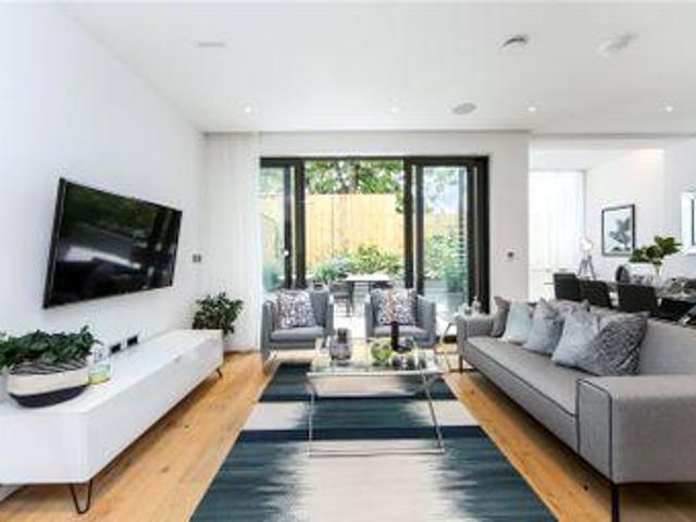 4 Bedrooms for sale in Elsworthy Rise, Adelaide Road, London NW3