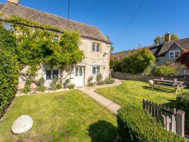 4 Bedrooms for sale in Foxcote, Andoversford, Cheltenham GL54