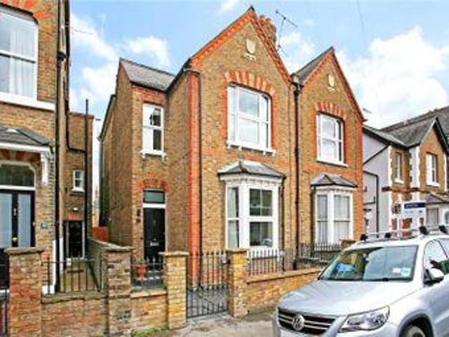 4 Bedrooms for sale in Grove Road, Windsor, Berkshire SL4