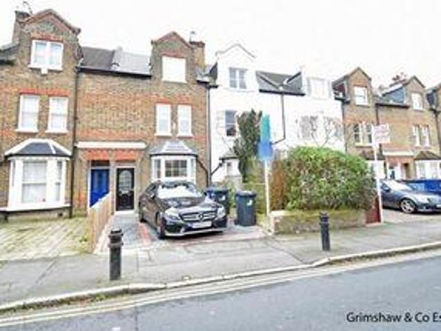 4 Bedrooms for sale in Haven Lane, Haven Green, Ealing Broadway, London W5