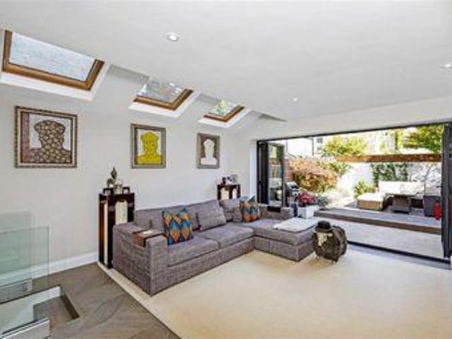 4 Bedrooms for sale in Hazlebury Road, Fulham, London SW6