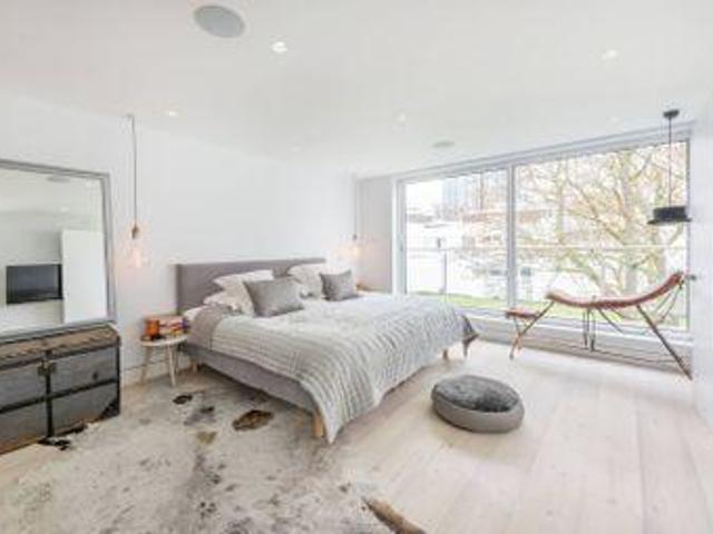 4 Bedrooms for sale in King Henrys Road, Primrose Hill NW3