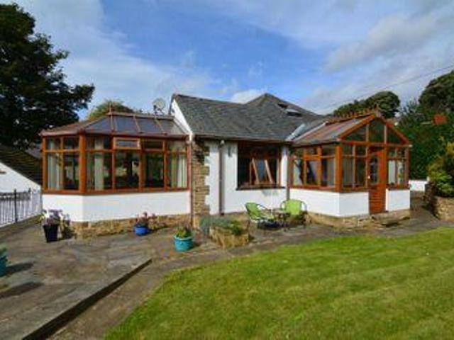 4 Bedrooms for sale in Rufford Ridge, Yeadon, Leeds LS19