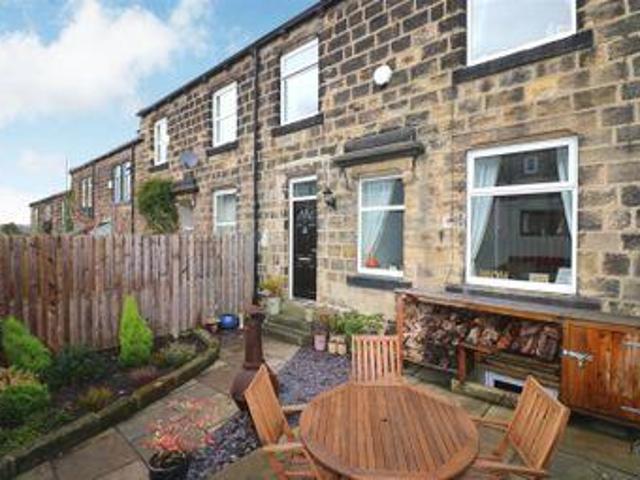 4 Bedrooms for sale in South Street, Rawdon, Leeds LS19