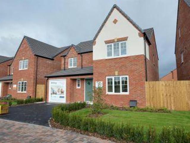 4 Bedrooms for sale in The Drive, Stafford ST16
