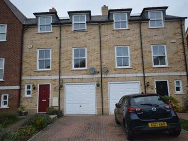 4 Bedrooms for sale in Woodrush Close, Braintree CM7