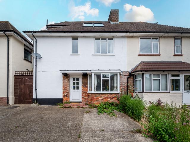 4 Bedrooms House end of terrace for Rent in Weston Road, Guildford, GU2 | Foxtons