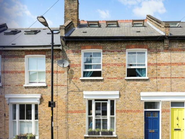 4 Bedrooms House for Rent in Tell Grove | Foxtons