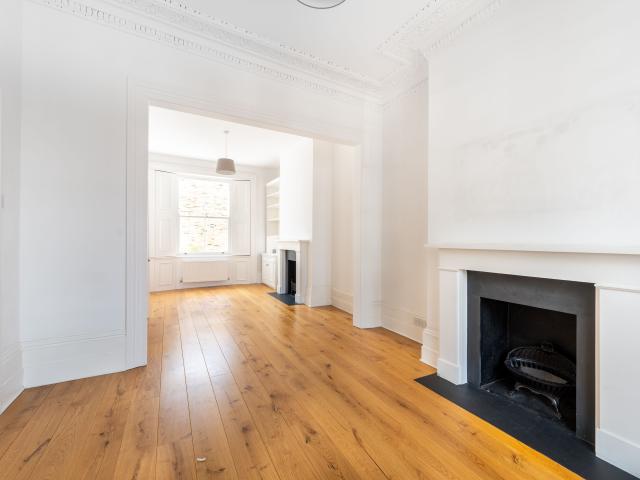 4 Bedrooms House terraced for Rent in Westbourne Grove | Foxtons