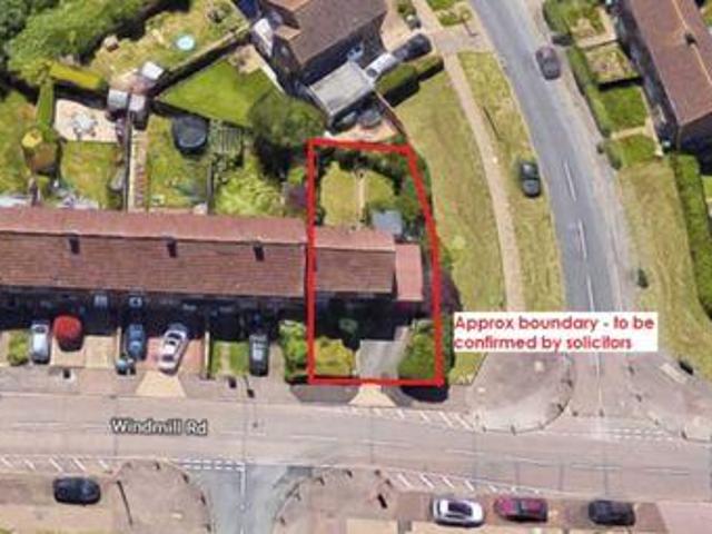 4 Bedrooms Land for sale in Windmill Road, Hemel Hempstead Industrial Estate, Hemel Hempstead HP2