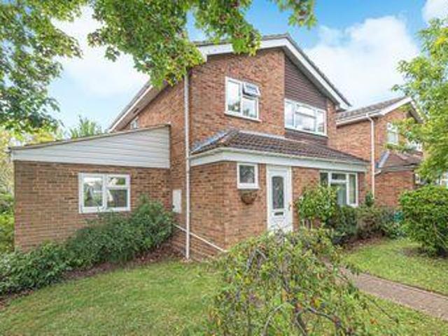4 Bedrooms Link detached house for sale in Bluebell Close, Flitwick MK45