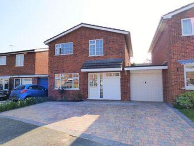 4 Bedrooms Link detached house for sale in Brooklands Road, Riseley MK44