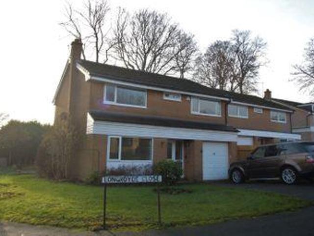 4 Bedrooms Parking/garage for sale in Longroyde Close, Rastrick HD6