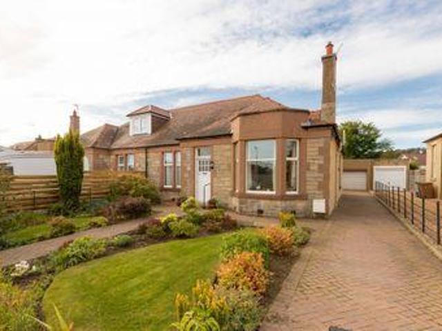 4 Bedrooms Semi detached bungalow for sale in 29 Columba Road, Edinburgh EH4