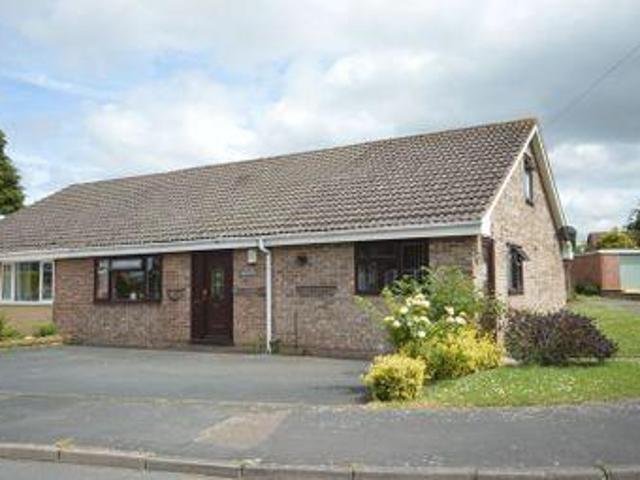 4 Bedrooms Semi detached bungalow for sale in Brookes Road, Broseley, Shropshire. TF12