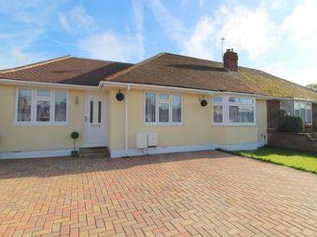 4 Bedrooms Semi detached bungalow for sale in Hazelmere Close, Bedfont TW14
