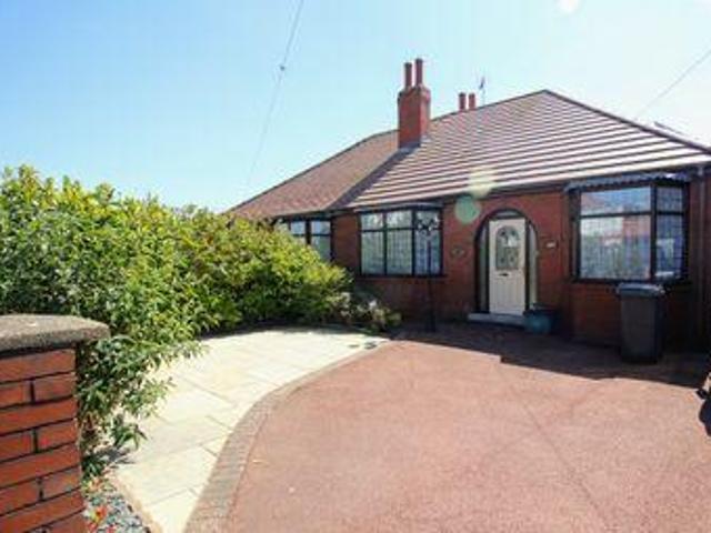 4 Bedrooms Semi detached bungalow for sale in West Drive, Thornton Cleveleys FY5