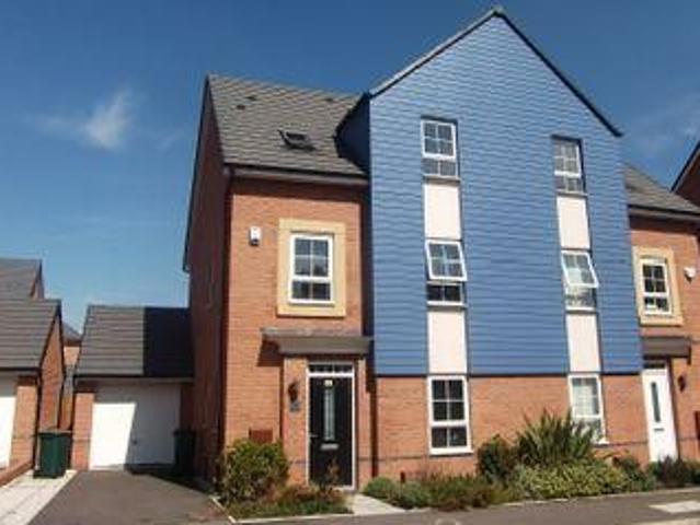 4 Bedrooms Semi detached house for rent in Canal View, Coventry CV1