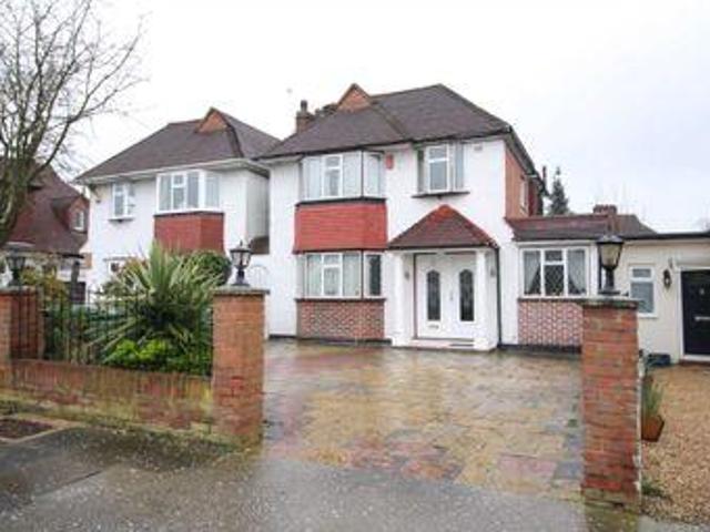 4 Bedrooms Semi detached house for rent in Amberwood Rise, New Malden KT3