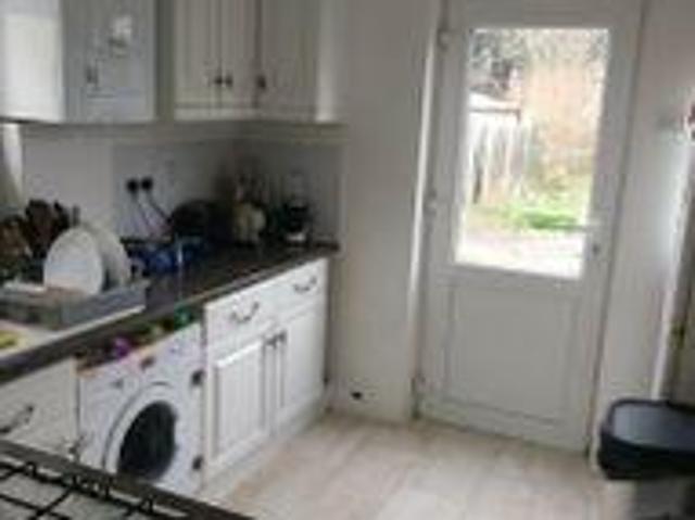 4 Bedrooms Semi detached house for rent in Alexandra Road, Mitcham CR4
