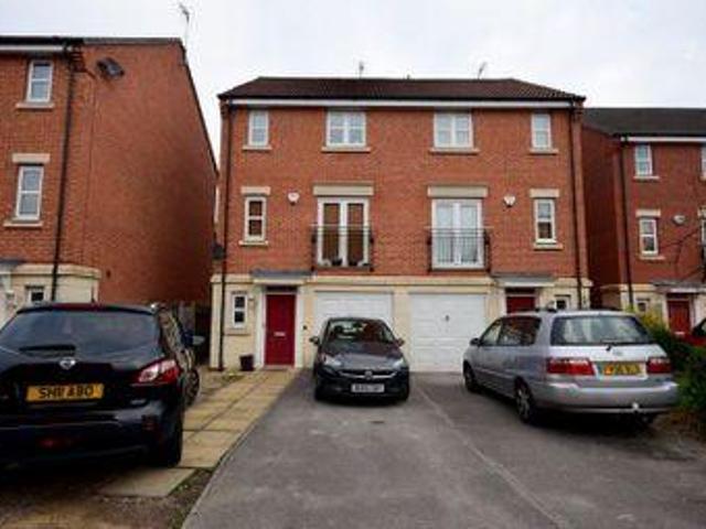 4 Bedrooms Semi detached house for rent in Badgerdale Way, Heatherton Village, Derby DE23