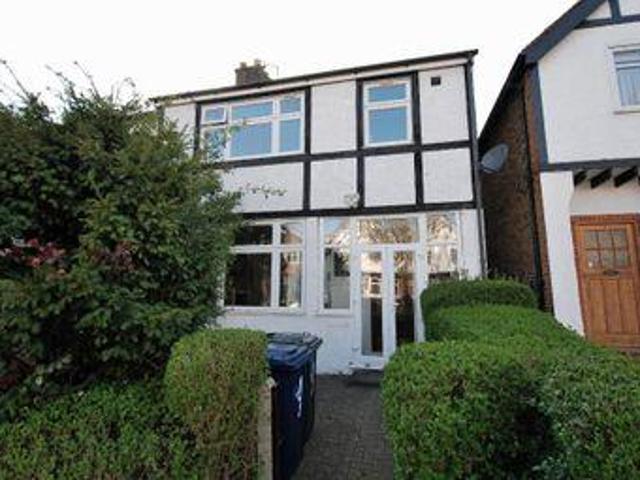 4 Bedrooms Semi detached house for rent in Briarbank Road, Ealing, London W13