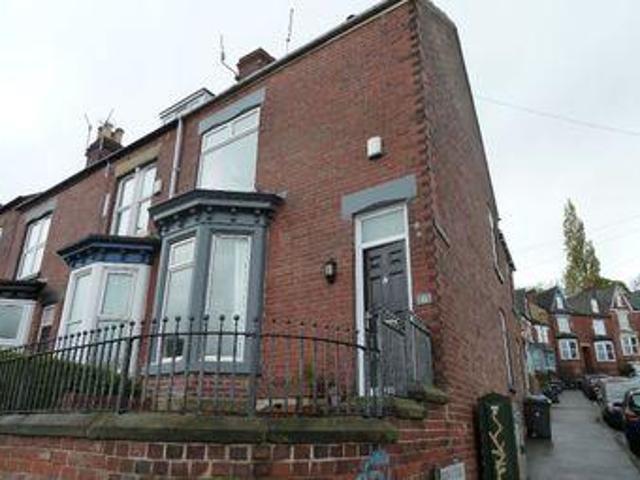 4 Bedrooms Semi detached house for rent in Great Location Junction Rd, Hunters Bar, Sheffield S11