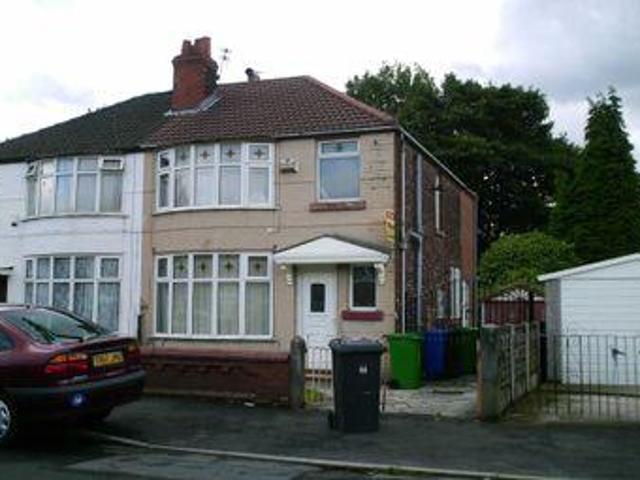 4 Bedrooms Semi detached house for rent in Delacourt Road, Manchester M14