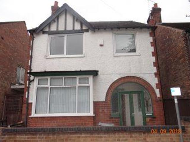 4 Bedrooms Semi detached house for rent in Harrington Drive, Lenton, Nottingham NG7