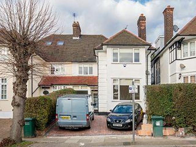 4 Bedrooms Semi detached house for rent in Helenslea Avenue, Golders Green NW11